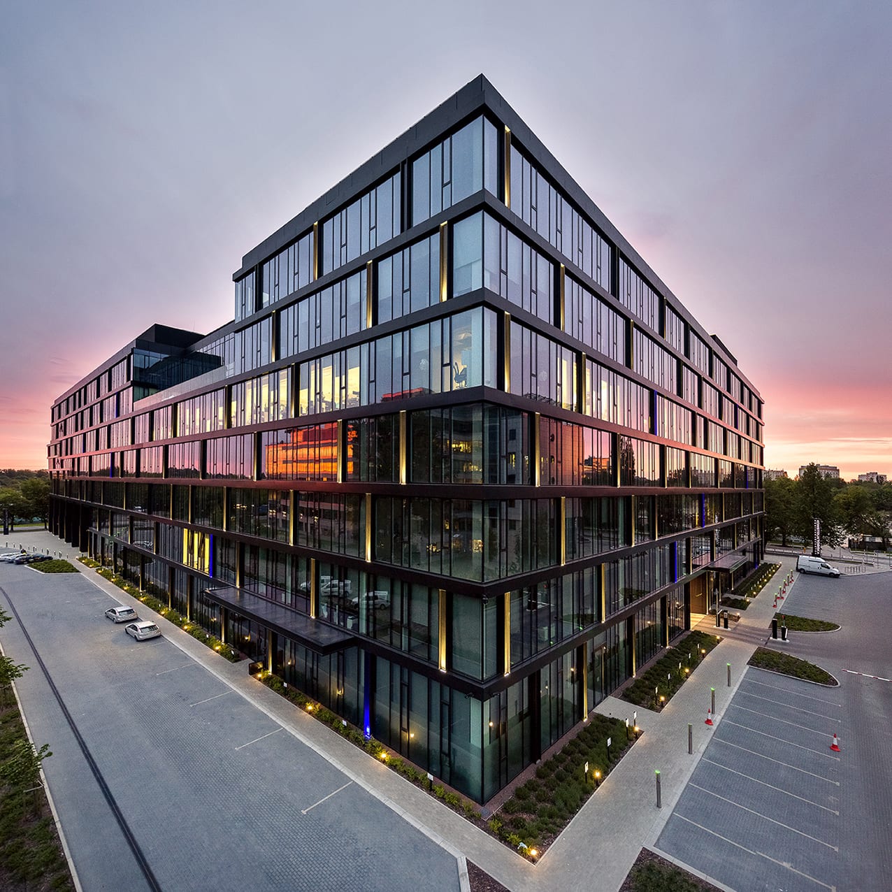 HB Reavis leased 13,000 sqm of office space - HB Reavis