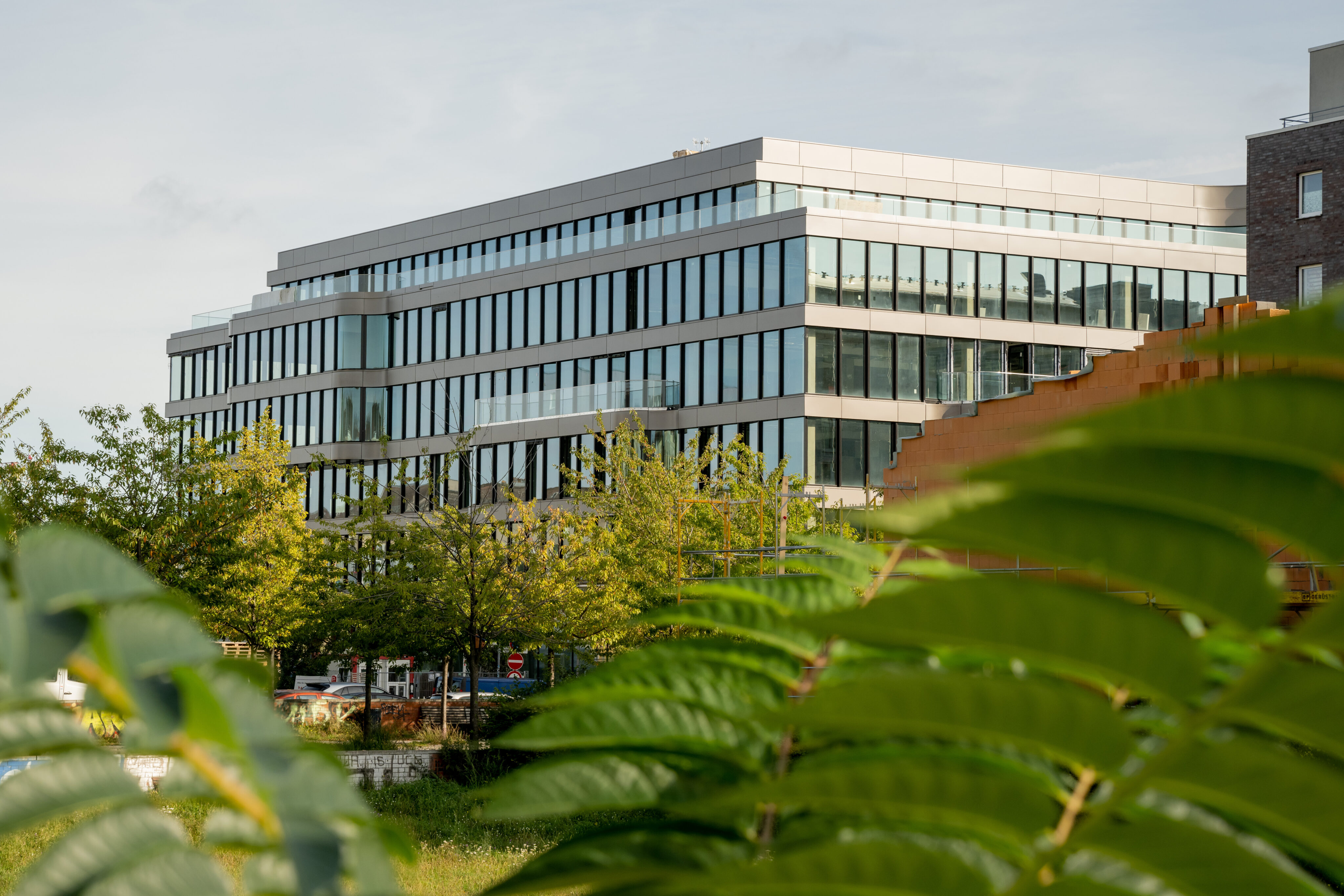 Volle Flexibilität für DSTRCT.Berlin-Mieter WOW Tech Group - HB Reavis