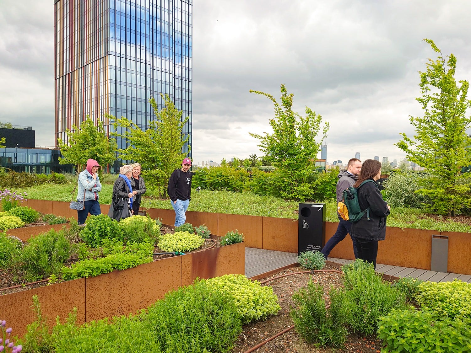 What are the two elements of biophilic design? - HB Reavis